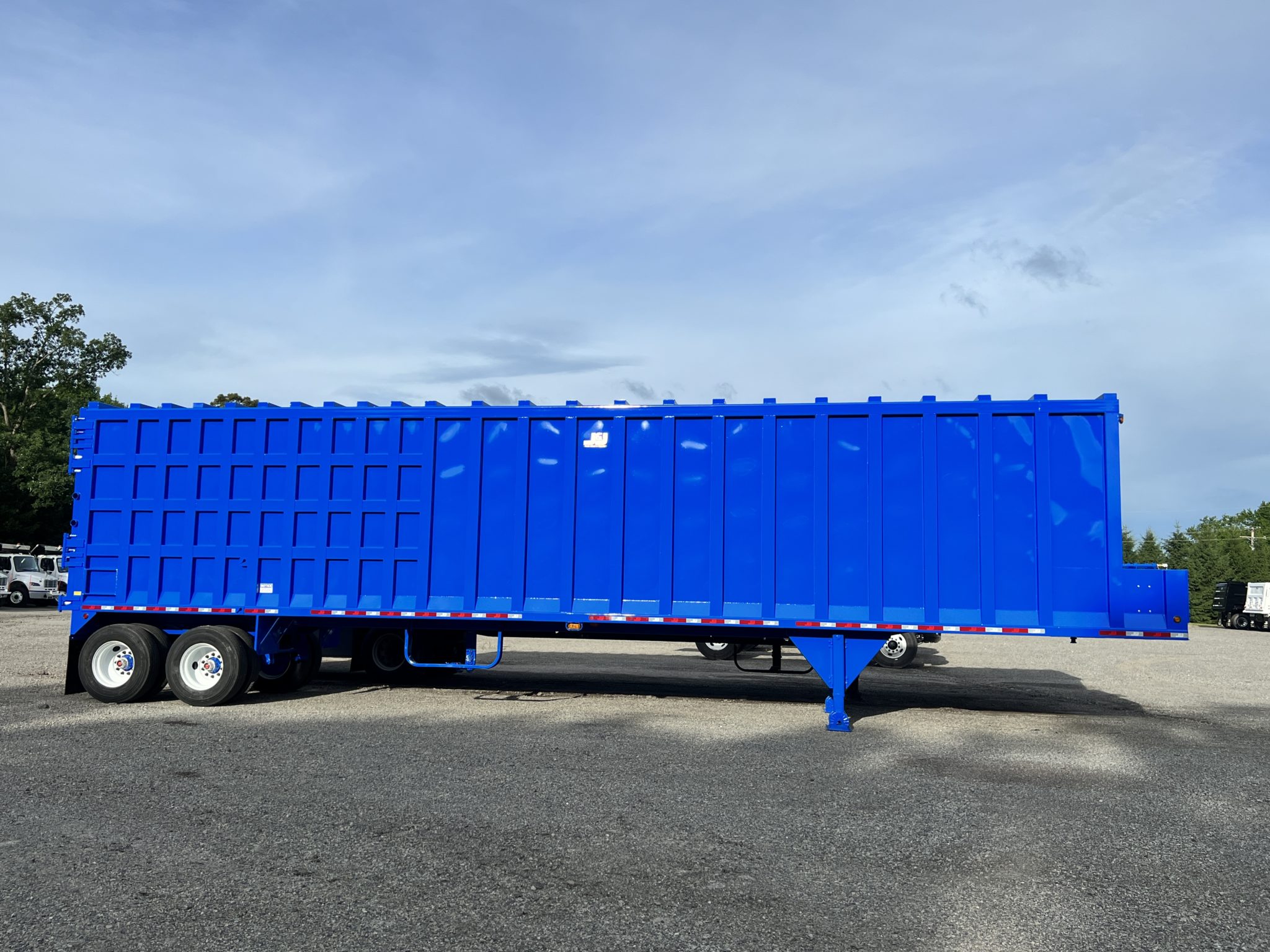 Steel Push Out Transfer Trailers | J&J Trucks & Equipment